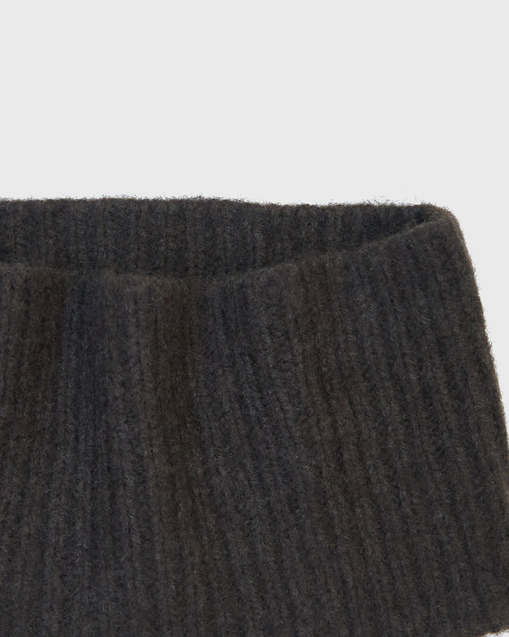 Ribbed Neck Piece, Luxury Yak wool accessories from Norlha