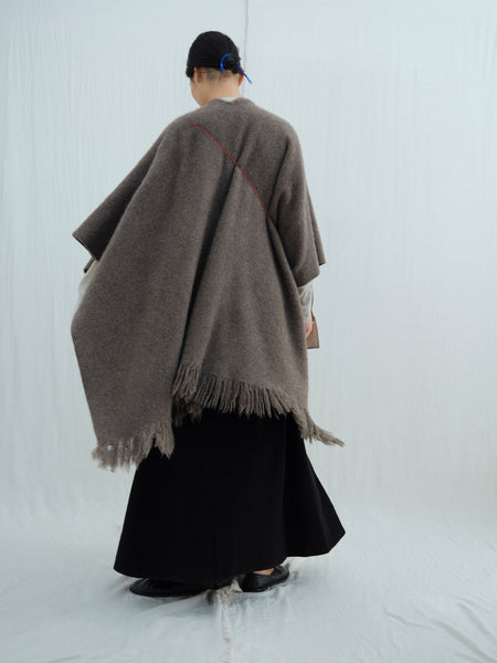 Split Cape. Luxury yak wool capes and ponchos from Norlha Atelier